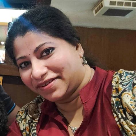 8 Simple Tips To Store Cut Cucumber Properly