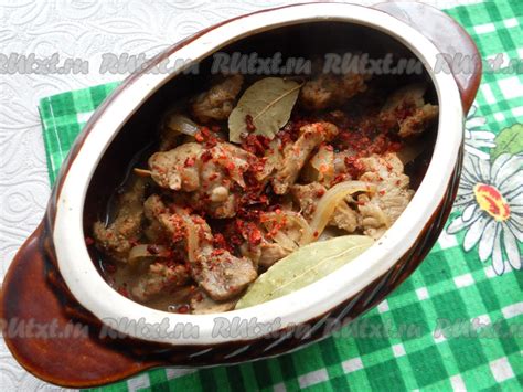 Свинина тушеная в горшочке в духовке 7 фото в рецепте