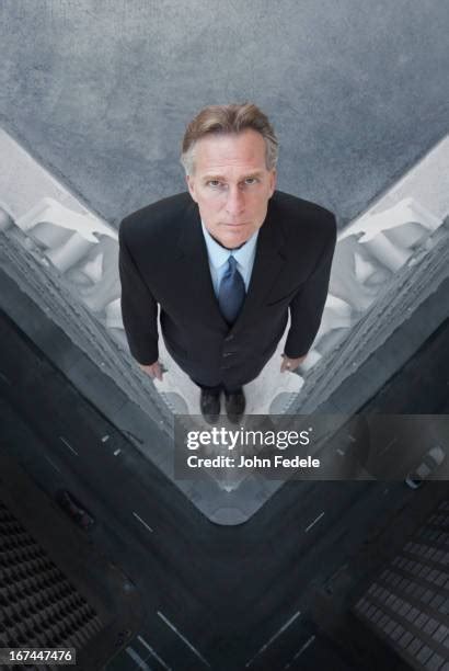 Rooftop Ledge City Photos And Premium High Res Pictures Getty Images
