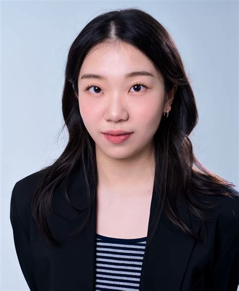 Seunghyun Lim Medium