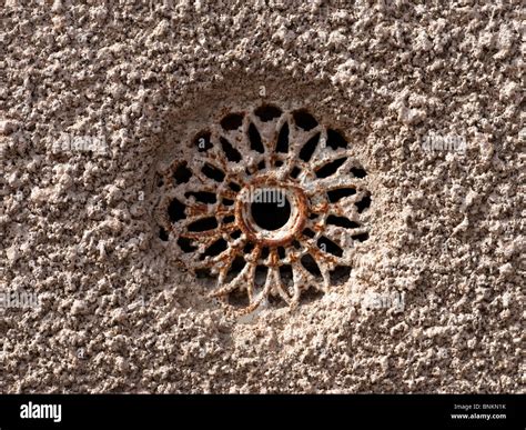 Pebbledash Hi Res Stock Photography And Images Alamy