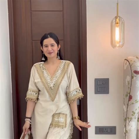 Sumaira Bashir Youtube