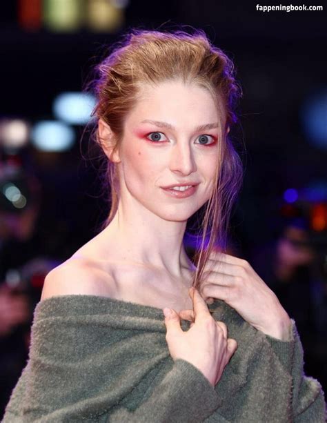 Hunter Schafer Hunterschafer Nude The Fappening Photo 7431225