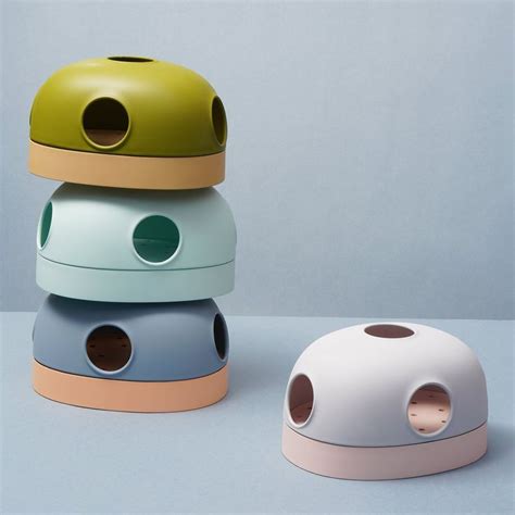 Ms Hola Cat Toy Cat Toys Cat Litter Cat Bowls