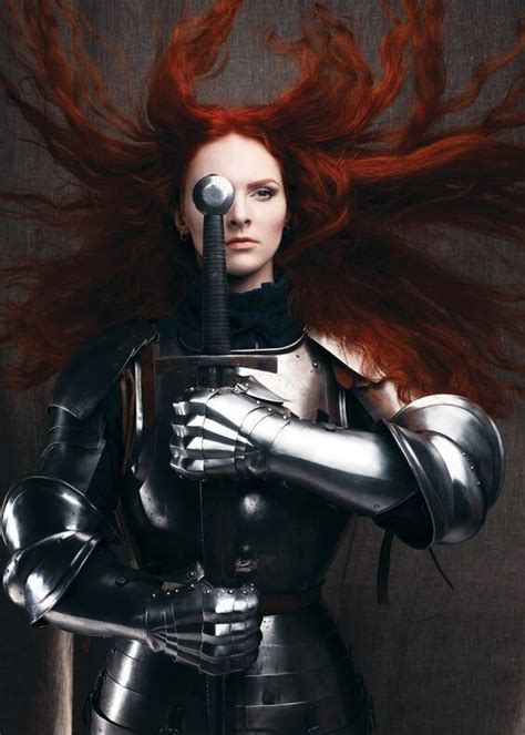 Armored Women девушка в доспехах девушка с оружием смешные картинки и другие приколы