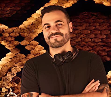 Jux Tap E Radio Nostalgia Serate Revival