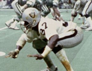 1980 The Year Lester Hayes Broke The Nfl The Stickum Saga Nfl Lines
