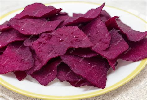 Premium Photo Dried Beetroot Chips Isolated On White Background