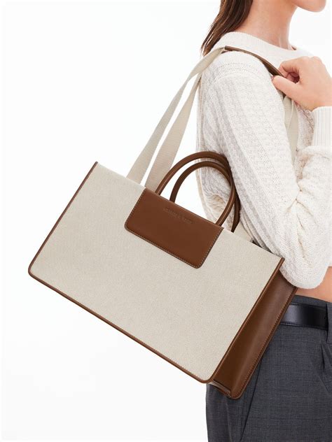 Canvas Tote Bag With Laptop Sleeve At Nancy Townsend Blog