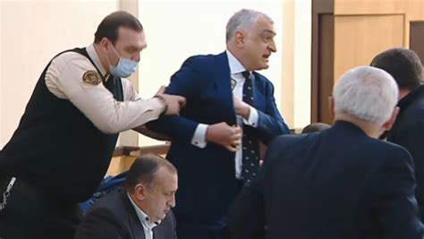 მამუკა ხაზარაძეს სასამართლო სხდომა დაატოვებინეს Netgazeti • მამუკა ხაზარაძე • Netgazeti Ge