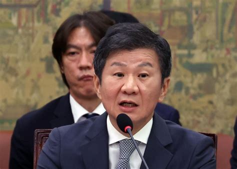 문체부 정면으로 맞서는 축구협회“회장‧전력강화위 역할에 심각한 오해” 파이낸셜뉴스