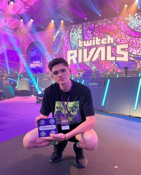 El Mariana Age Height Real Name Net Worth Girlfriend