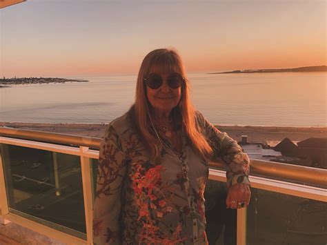 Psicóloga Flora Szapiro Flora Szapiro • Instagram Photos And Videos