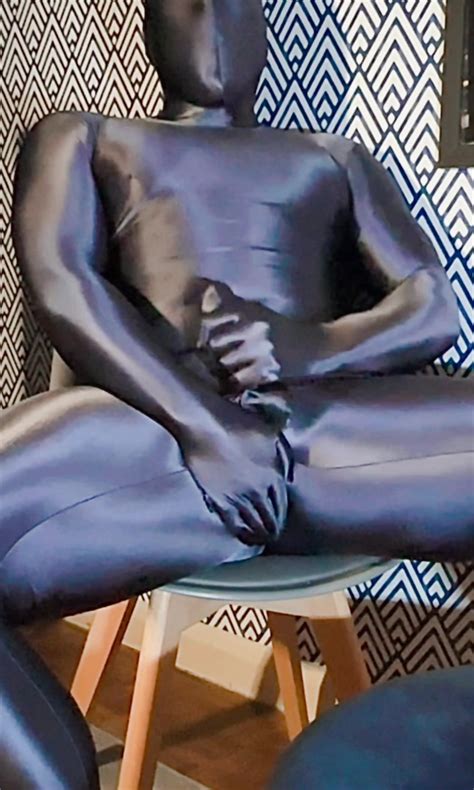 Zentai Gym Bro In Sheathed Super Shiny Suit Jerk And Cum