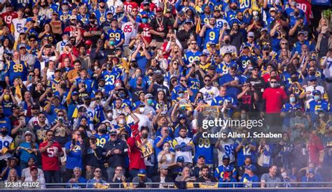Los Angeles Rams Fans Photos And Premium High Res Pictures Getty Images