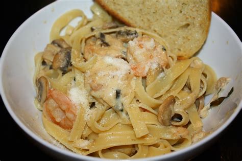 Whats For Dinner Creamy Shrimp And Mushroom Pasta 25 Minutes