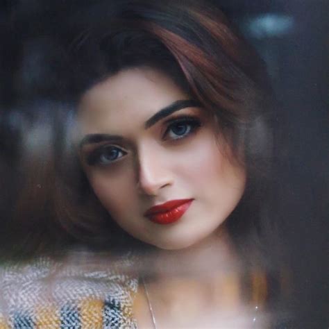 Simra Khans Amazon Page