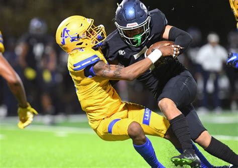 Bishop Amat Football Without Its Coach Beats Sierra Canyon In Double