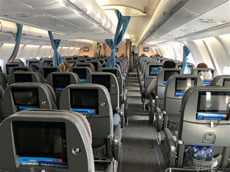 Airbus A330 300 Interior