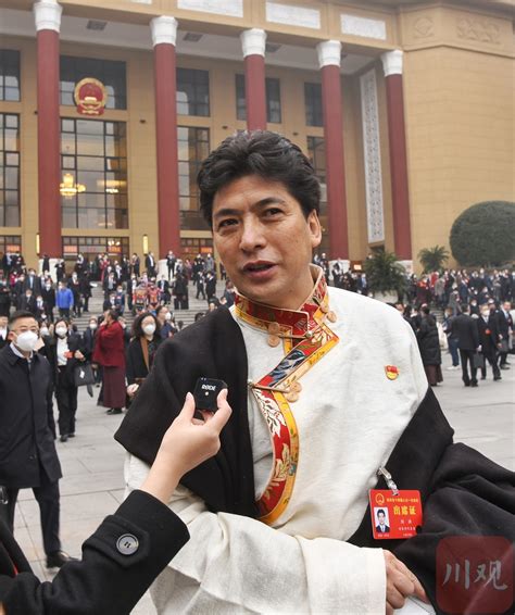 C视频丨省人大代表刘洪：旅游要发展 游客的交通体验不容忽视四川在线