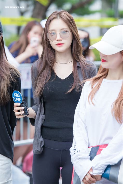 170707 뮤직뱅크 출근길 손나은 레깅스 볼거리 윤아저장소 Kgirls Net