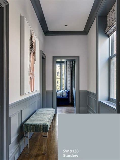 Light Gray Walls With Dark Gray Trim