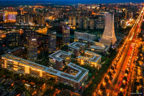 四川成都欧洲中心天府软件园夜景建筑航拍图站酷海洛正版图片视频字体音乐素材交易平台站酷旗下品牌