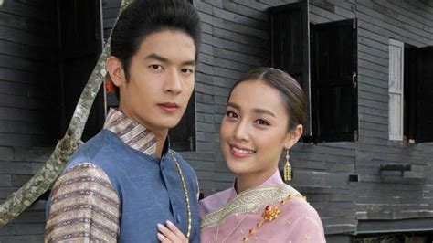 เรื่องย่อ ลิขิตแห่งจันทร์ รวมข่าวเกี่ยวกับ เรื่องย่อ ลิขิตแห่งจันทร์ เรื่องราวของเรื่องย่อ