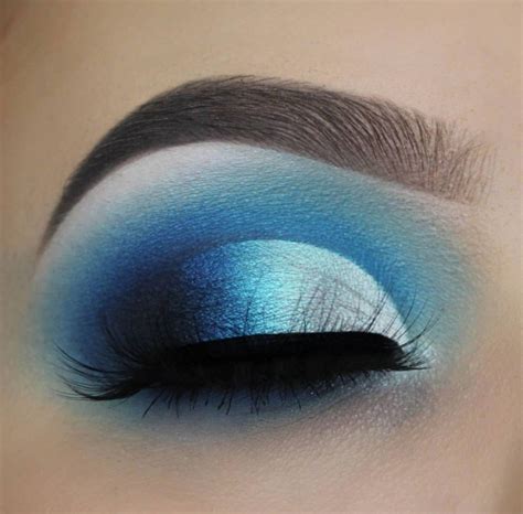 Blue Glitter Eye Makeup