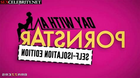 Kaley Cuoco Warms Up Before Sex By Doing The Splits Sexcelebrity