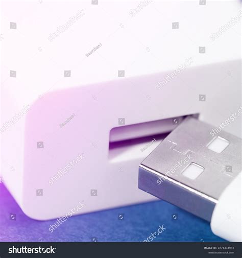Disconnect The Usb Drive From The Computer Images Stock Photos D Objects Vectors