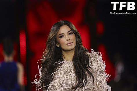 Eva Longoria Shows Off Her Sexy Legs At The Loreal Fashion Show In