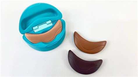 Aphra Hallam Creates Cooling Device To Relieve Menopause Symptoms