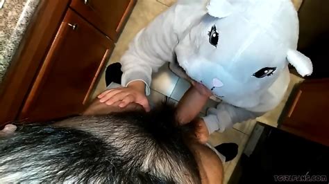 Hairy Sexy Bear Gets Cock Sucked By Cute Little Mouse Couple Sex Tape
