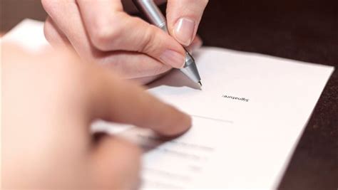 نموذج عقد بيع شقة نهائي Word بصيغة قانونية ونموذجان للإيجار