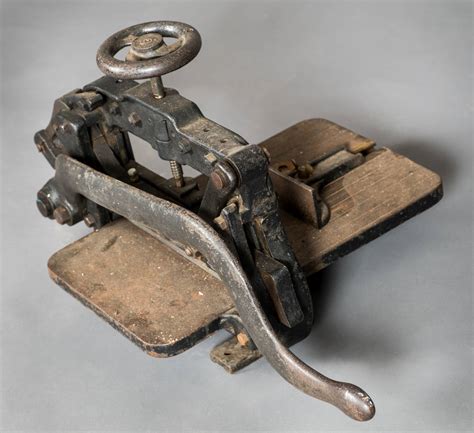 Hand Operated Guillotine At Marie Renda Blog