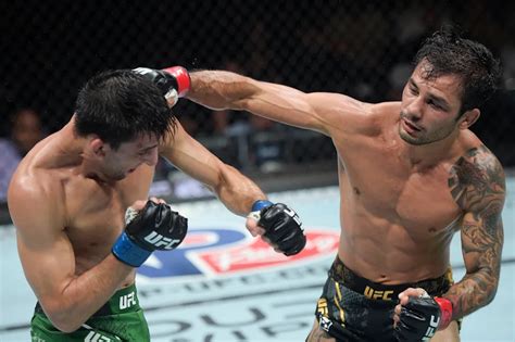 Ufc 301 Full Results Alexandre Pantoja Outlasts Steve Erceg To Retain