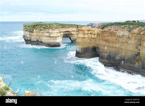 Island Arch Scenic Lookout In The Great Ocean Road An Iconic