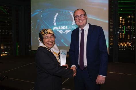 Richard Cutcher On Linkedin It Was An Honour To Present Raziyah Yahya