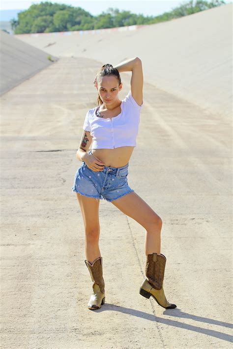 Where Professional Models Meet Model Photographers Modelmayhem