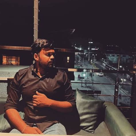 Master Bindal Bindal Ritik On Threads