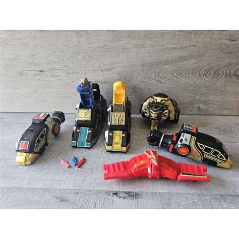 Bandai Namco Toys Vtg Mighty Morphing Power Rangers Thunder