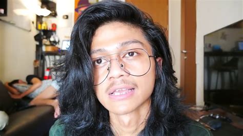 Skinnyfabs Day 2 — Ngapain Youtube