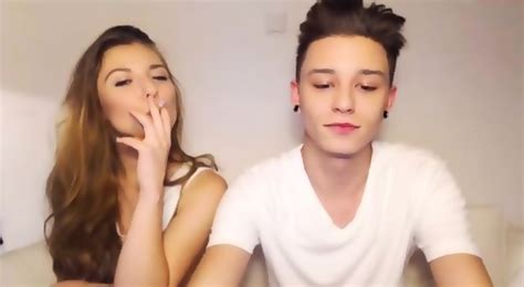 Crazy Gf Makes Him Happy Eporner