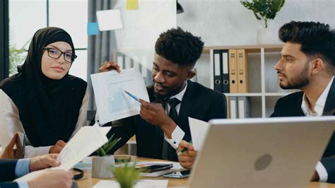 Power Bi Training Vs Zoho Analytics G Com Solutions Limited