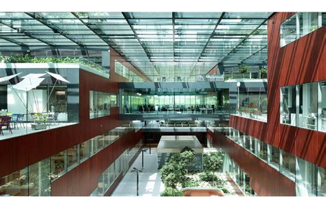 ფილიპ მორისი Articles And Biography Entrepreneur