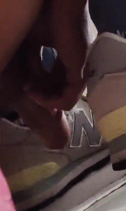 Caught Chinese Asian College Guy Jerk In Toilet Spy