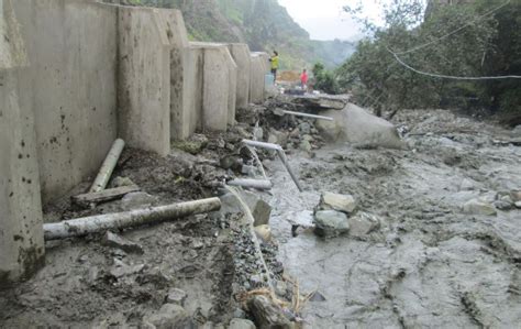 Lluvias Y Huaicos Destruyen Carreteras En Ncash Y Distritos Quedan Aislados Infobae