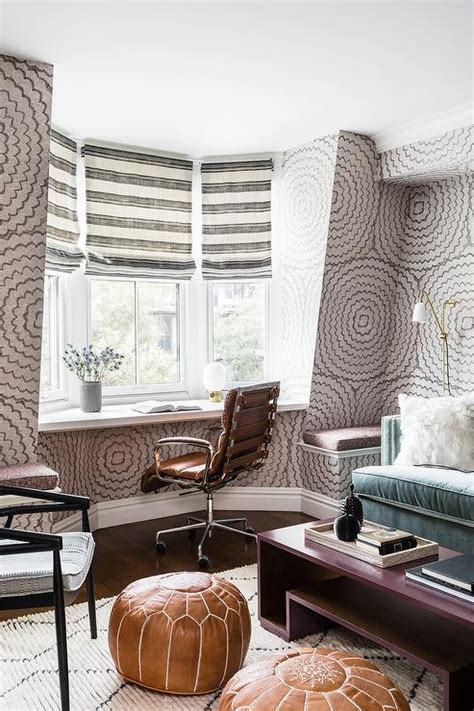 Bay Window Desk Design Ideas