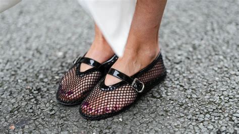 How To Style Mesh Flats According To The Street Style Set Vogue India